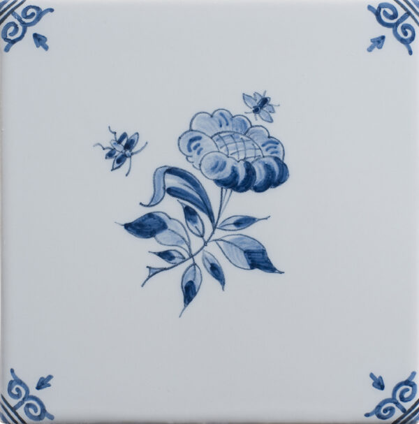 Small Delft blue decorated flower tiles (TMB3) - Delft Tiles
