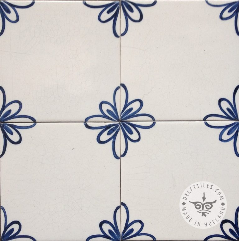 Corner decorated tile 27 - Delft Tiles
